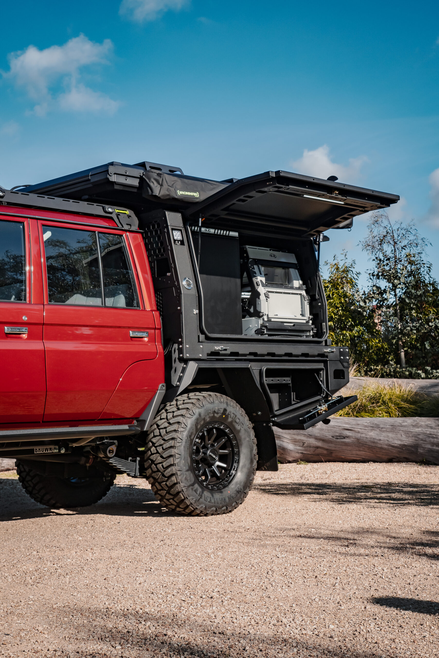 Molly Dixon - Boss Aluminium